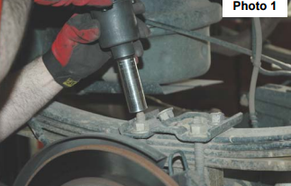 How to Install Rough Country 2.5 in. Leveling Torsion Bar Keys on your ...